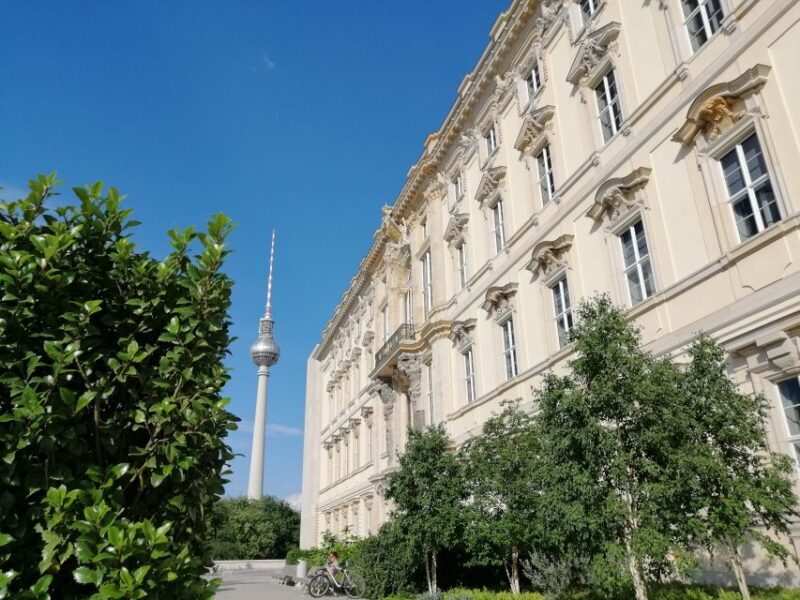 Berlin: City Highlights Express & Panorama Roof Terrace - FAQ