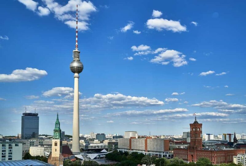 Berlin: DeJa Vu Museum Entry Ticket & Digital City Tour - Final Thoughts