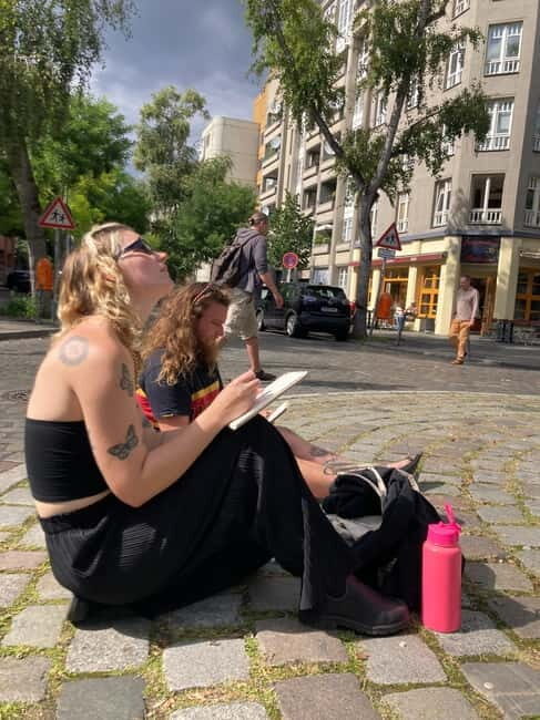 Berlin: Drawing Walk - How the Experience Unfolds