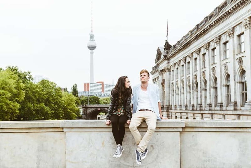 Berlin Essentials: Private Photoshoot at Berlin's top sites - Authentic Voices from Travelers
