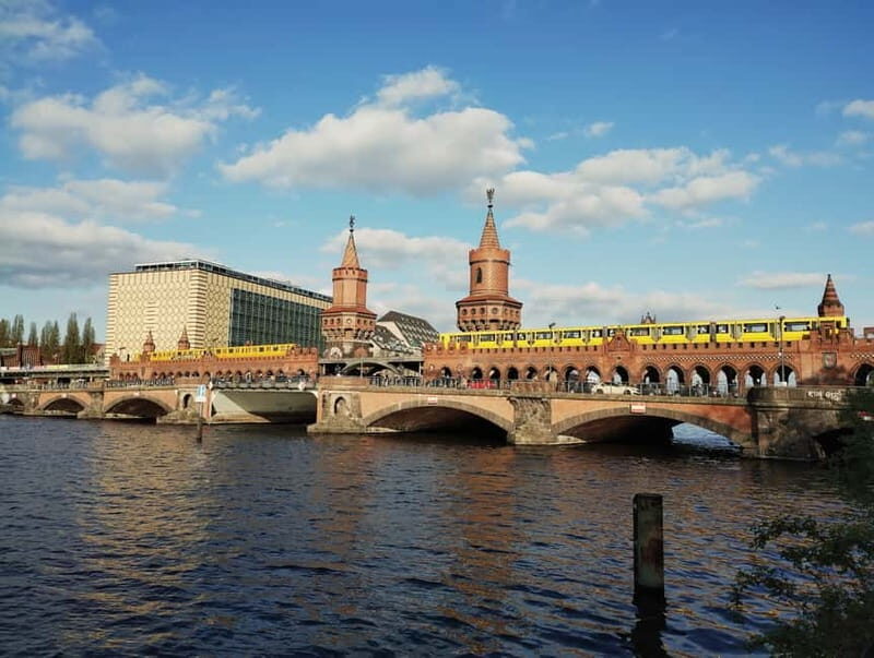 Berlin Friedrichshain: Urban Walk of Grit and Gentrification - Authentic Chaos and Color: Who Is This Tour For?