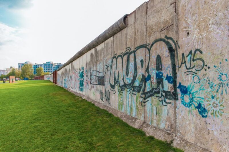 Berlin: Graffiti Workshop at the Berlin Wall - FAQ