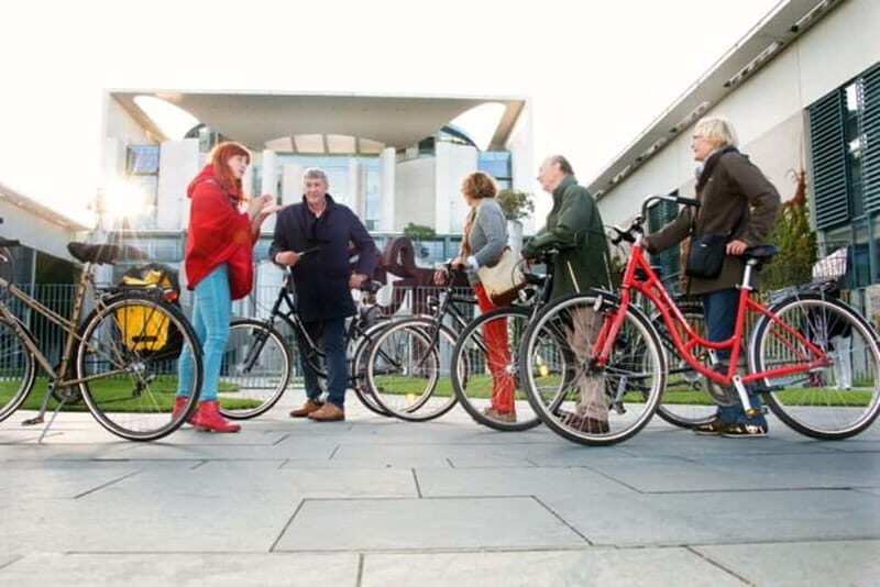 Berlin: Guided Bike Tour to explore the Highlights - Key Points