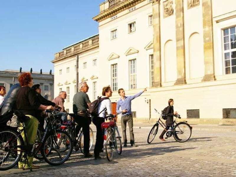 Berlin: Guided Bike Tour to explore the Highlights - Why Choose a Bike Tour in Berlin?