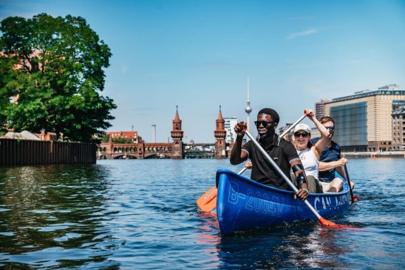 Berlin: Guided Tour by Canoe - What to Expect from Your Canoe Tour in Berlin