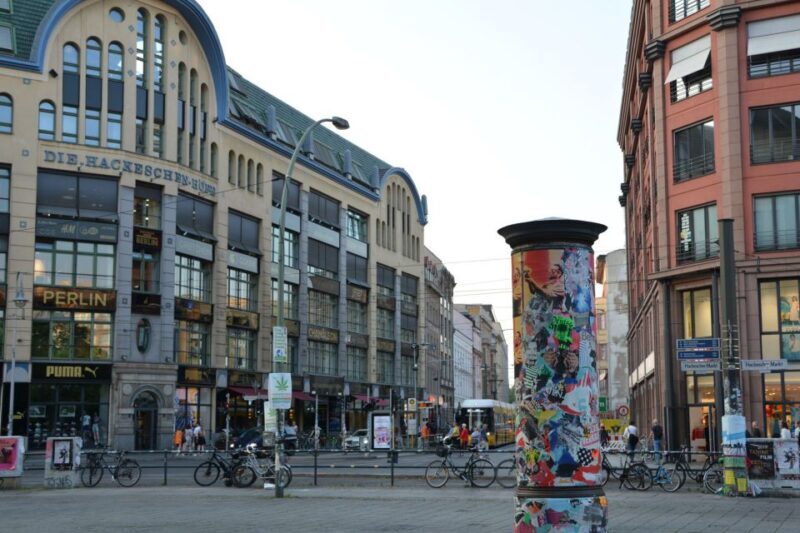Berlin: Hackesche Höfe Courtyards Walking Tour - FAQ