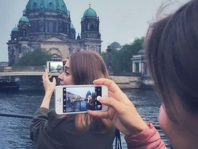 Berlin: Hands-On Smartphone Photography Workshop - Who Will Benefit Most?