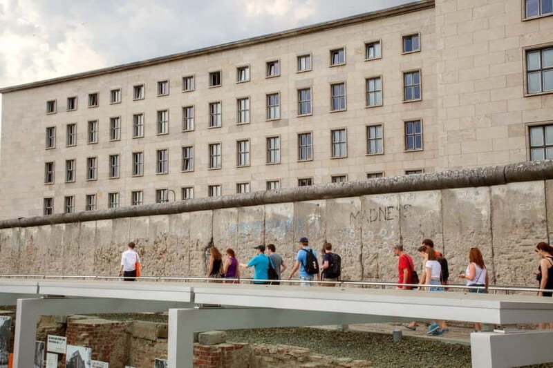 Berlin: History of the Third Reich Guided Walking Tour - Memorials and the Battle of Berlin