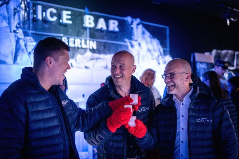 Berlin: Hop-On Hop-Off Bus and Icebar Ticket Combo - Why Choose This Tour?