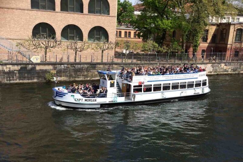 Berlin: Hop-On-Hop-Off Bus with Boat Cruise Option - The Optional Boat Cruise: A Scenic Side-Trip
