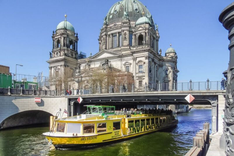 Berlin: Hop-On Hop-Off Sightseeing Bus with Boat Options - Accessibility and Sustainability