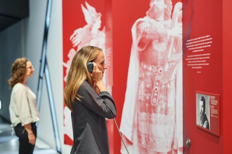 Berlin: Jewish Museum Highlights Tour - The Tour Experience: A Closer Look