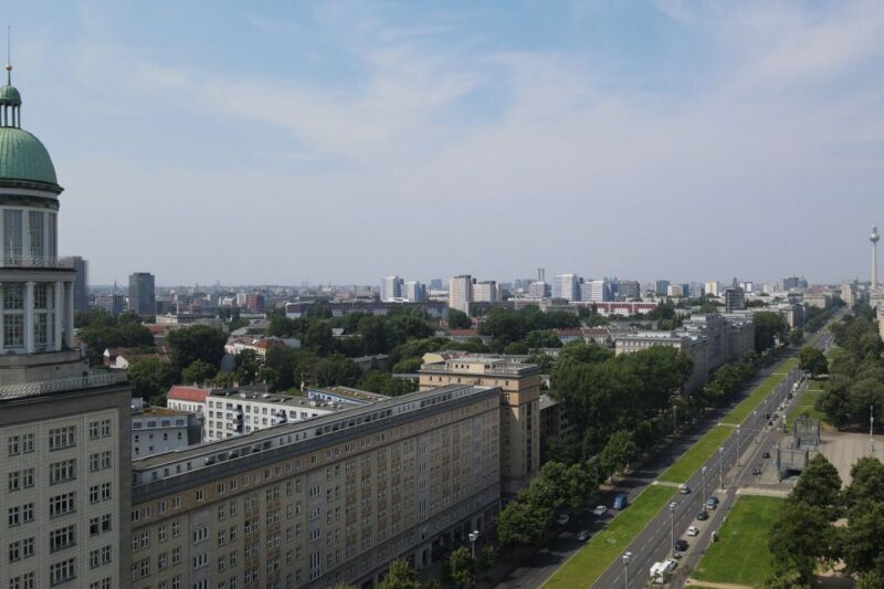 Berlin: Karl-Marx-Allee 2-Hour Tour - FAQ