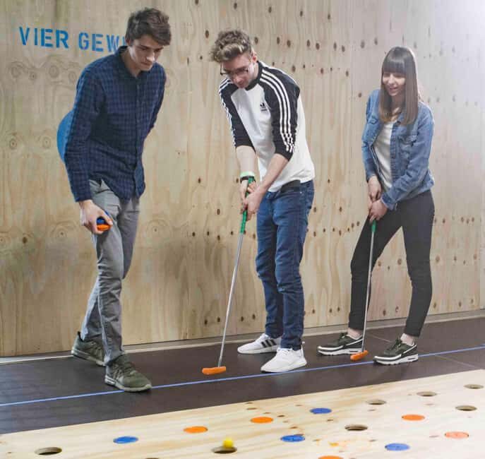 Berlin Neukölln: Interactive Adventure Mini Golf - Key Points