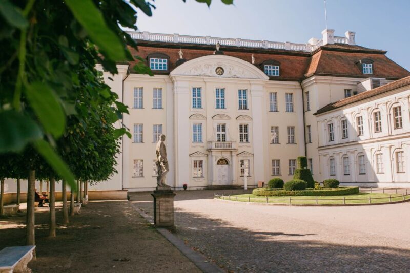Berlin: Palace of Köpenick Entrance Ticket - What is the Köpenick Palace Experience?
