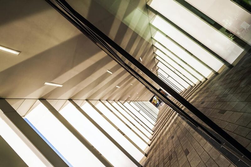 Berlin: Photo course Modern Architecture & Reflections - A Closer Look at the Modern Architectural Gems