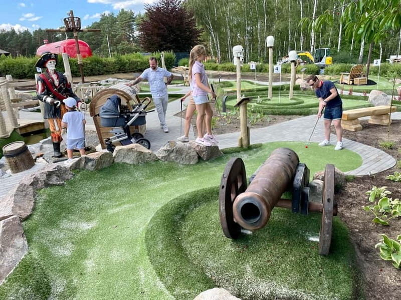 Berlin: Pirate´s Island Adventure Mini Golf Ticket - FAQ