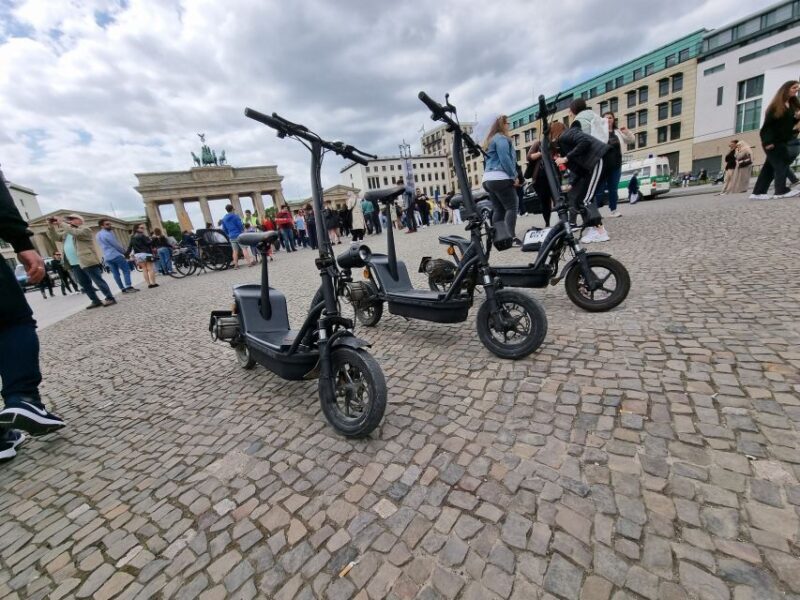 Berlin: Private E-Scooter Highlights Tour - FAQ