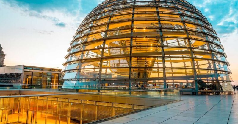 Berlin: Private Reichstag and Glass Dome Tour - Discover Berlin’s Parlamentary Heart: A Private Reichstag and Glass Dome Tour