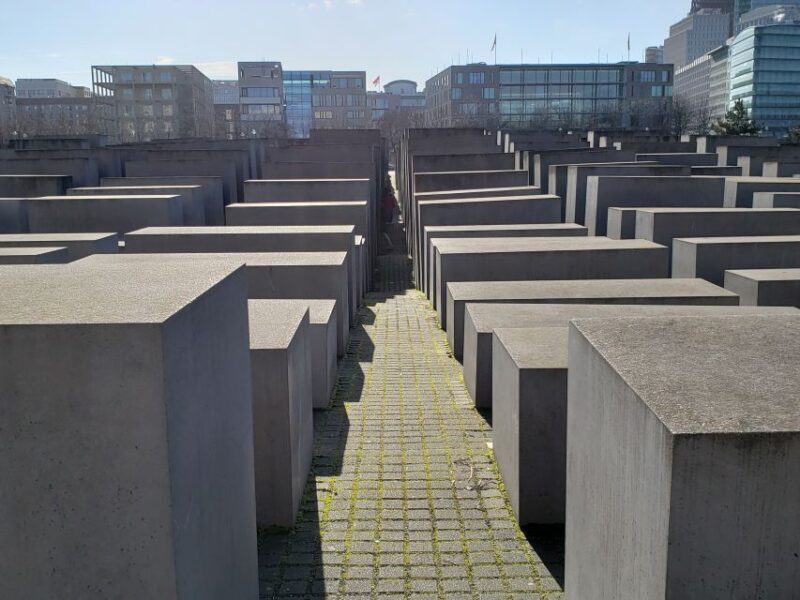 Berlin: Private walking tour through the city center - A Closer Look at the Tour