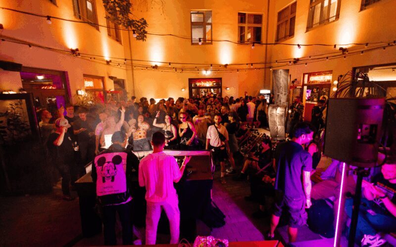 Berlin: Pub Crawl with Shots and VIP Club Entry - Practical Tips for a Great Night
