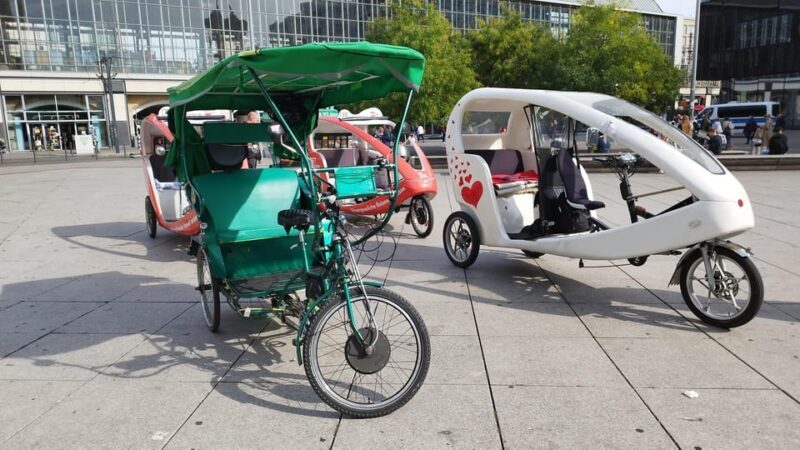 Berlin Rickshaw Cruise Cruise line Ships Start Haubtbahnhof - Key Points