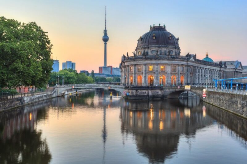 Berlin: Scavenger Hunt Self-Guided Tour - Whats Included and Whats Not