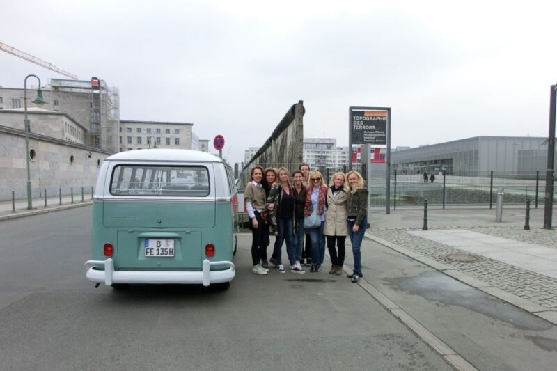 Berlin: Sightseeing Tour in Classic Volkswagen T1 Samba Bus - FAQ