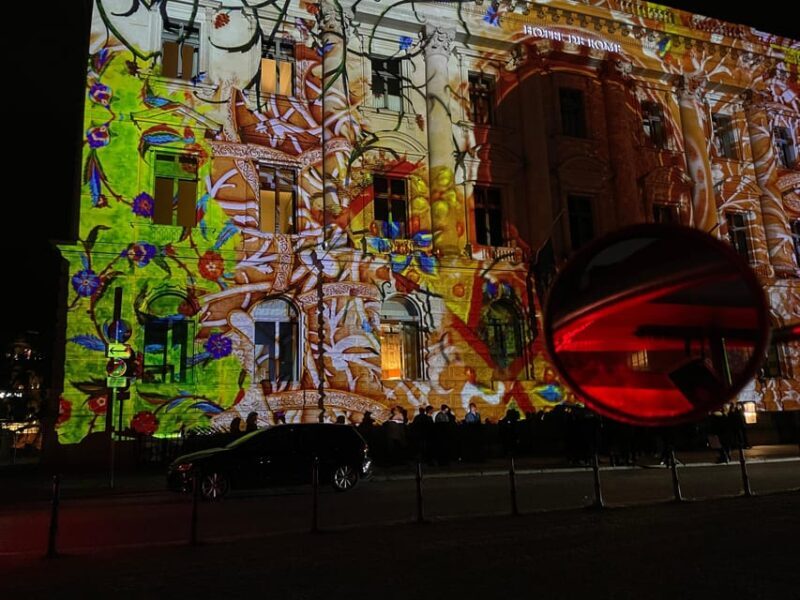 Berlin: taxi-bicycle Tour by Night and Illuminations - Making the Most of Your Berlin Night Tour