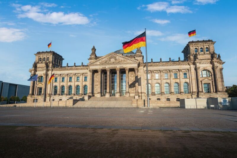 Berlin: Top Sights Guided E-Scooter Tour - Authentic Experiences and Reviews