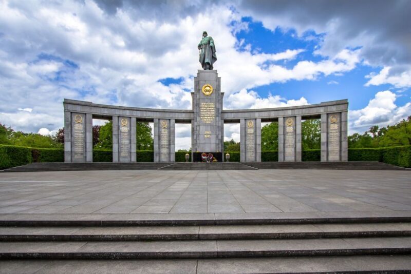 Berlin Wall - East and West Berlin Private Walking Tour - Final Thoughts