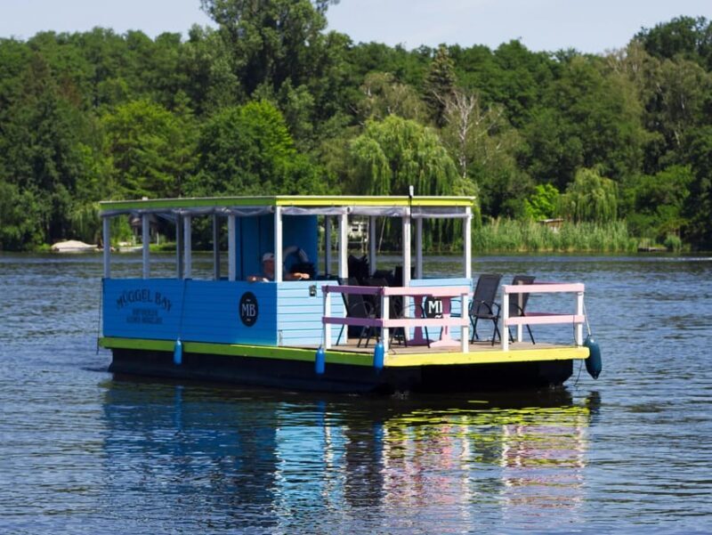 Berlin: Wonderful Days Renting the Raft Antigua - FAQ (Frequently Asked Questions)