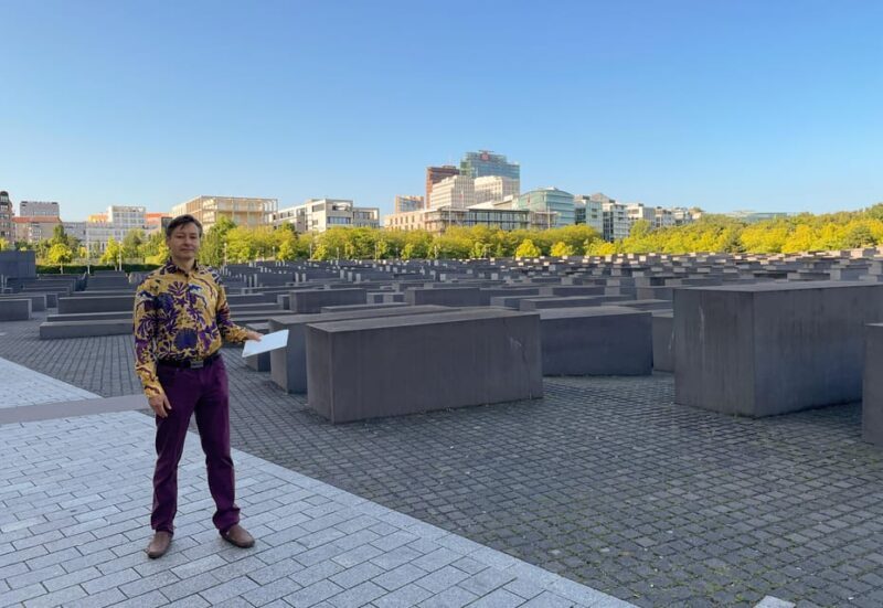Berlin's history inside out - Authentic Experiences and Authentic Stories