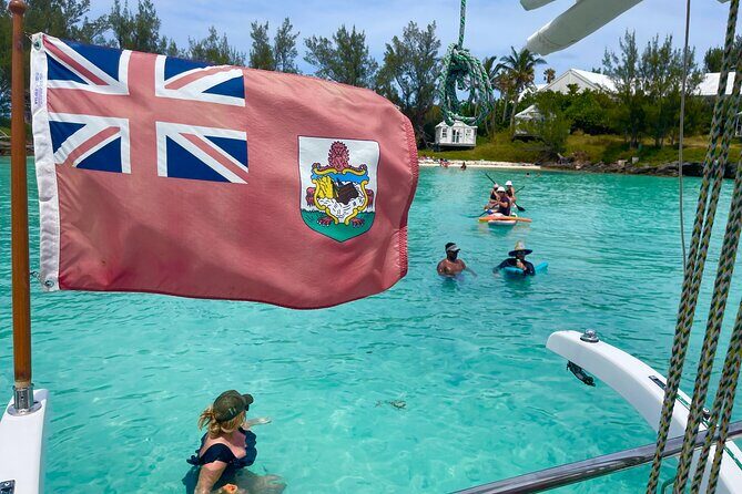 Bermuda Private Catamaran:Snorkeling, Shipwrecks & Cliff Jumping - Key Points