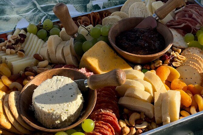 Bermuda Private Catamaran:Snorkeling, Shipwrecks & Cliff Jumping - Practical Tips for Booking & Making the Most of Your Trip