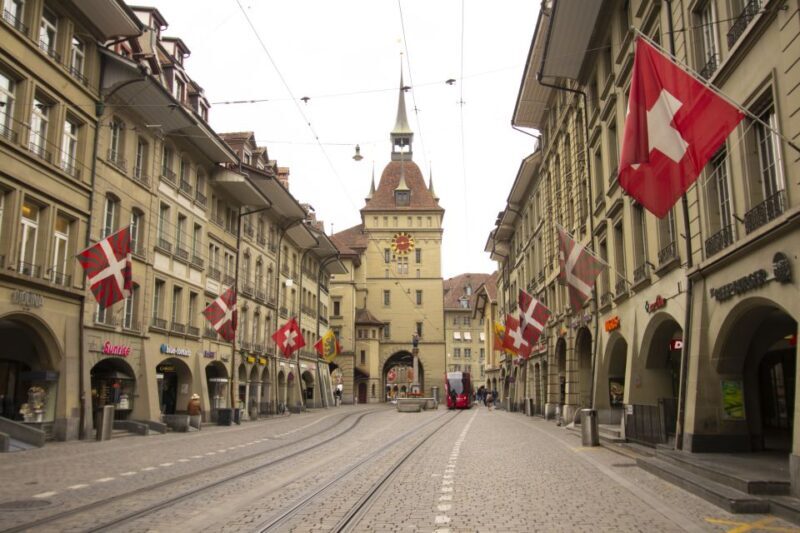Bern: Capture the most Photogenic Spots with a Local - Who Should Consider This Tour?