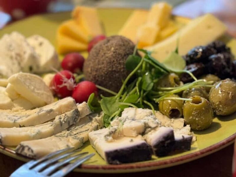 Bern Food Market: Tour w/o Brunch - The Heart of Bern’s Food Scene