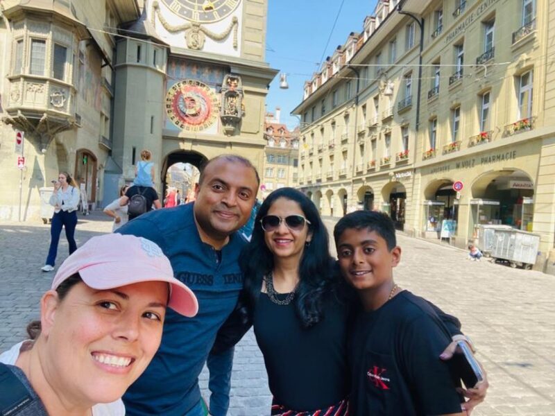 Bern: Highlights & Hidden Gems Guided Tour in a Small Group - A Walk Through Bern’s Top Attractions