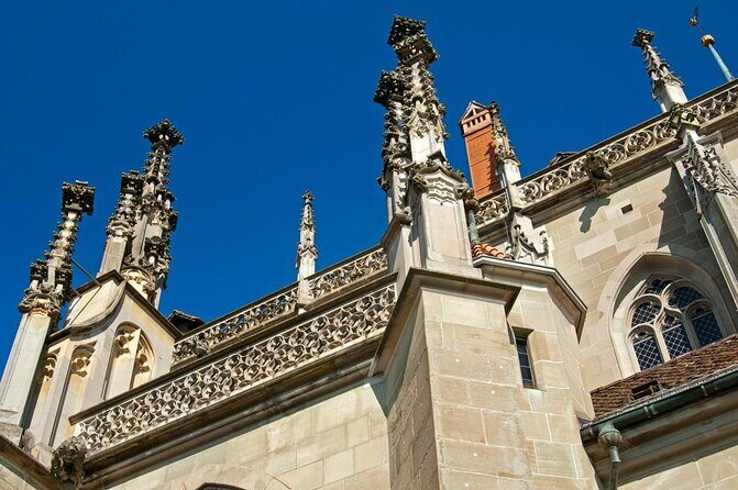 Bern Highlights Small-Group Walking Tour with a Local - Introduction