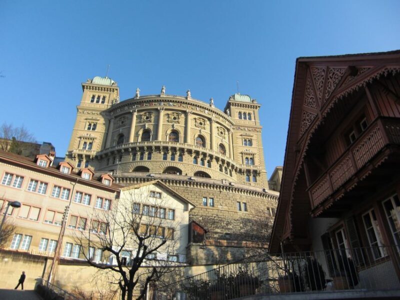 Bern Old Town - Private Historic Walking Tour - Key Points