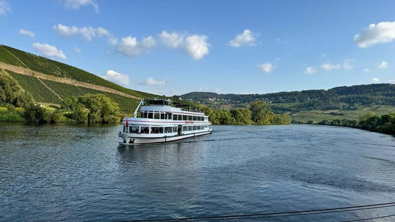 Bernkastel: 1-hour panoramic boat tour Lieser, Mülheim and back - Key Points
