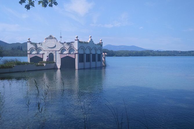 Besalu,Banyoles Lake & Garrotxa Volcanoes Small Group from Girona - Who Will Love This Tour?