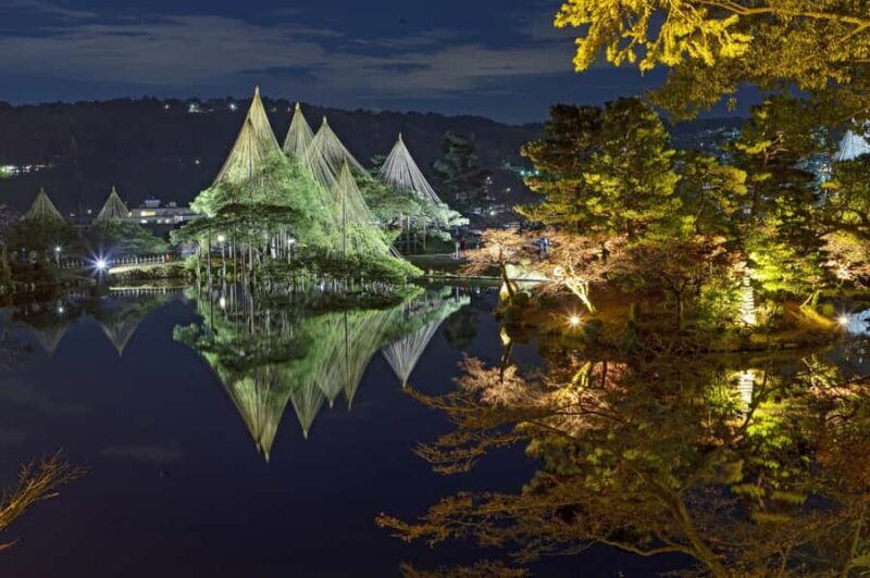 Bespoke Kanazawa Private Night Tour: Local Food & Secrets - Riverside and Cultural Gems