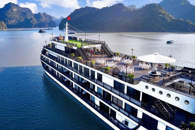BEST 5 Star Cruise Luxury Halong Bay and Lan Ha Bay 2Day/1 Night - Key Points