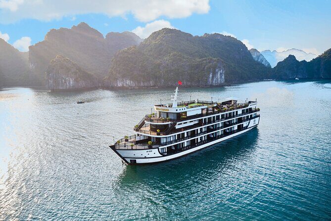 Best 5-Star Luxury Cruise in Halong Bay & Lan Ha Bay  2D1N Tour - Key Points
