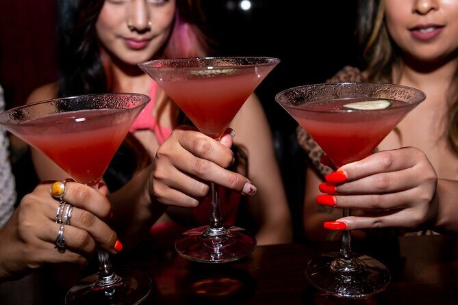 Best Bars on Fremont: Happy Hour and Hidden Gems - A Thorough Breakdown of the Fremont Street Tour