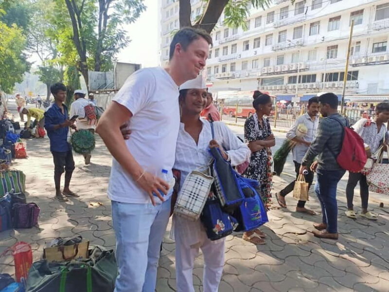 Best Combo Tour: Dabbawalas, Dhobi Ghat and Slum with Train - Exploring Mumbai in One Day: The Best Combo Tour of Dabbawalas, Dhobi Ghat, and Dharavi