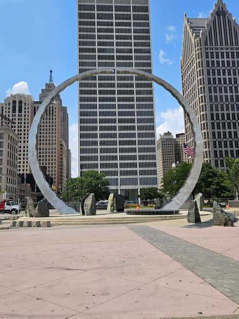 Best Detroit Walking Tour - The Sum Up