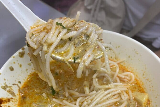 Best Ever Katong Food Tour with Local Foodie - Eat till you drop! - Who Should Consider This Tour?