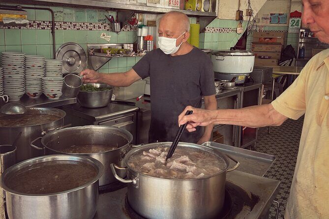 Best Ever Street Foods with Local Foodie - Off the beaten track - The Itinerary: A Walk through Hidden Food Corners